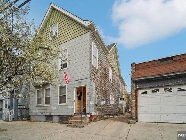 8 bedroom, Passaic NJ 07055 101707385