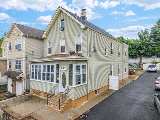 8 bedroom, Passaic NJ 07055 104834570