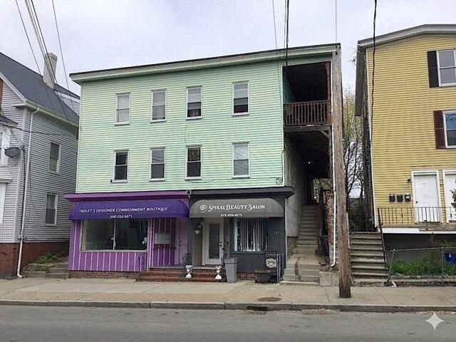 8 bedroom, Peabody MA 01960 104152270