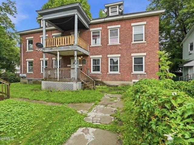 8 bedroom, Pittsfield MA 01201 104543243