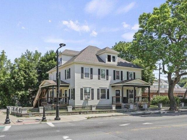 8 bedroom, Pittsfield MA 01201 104566944