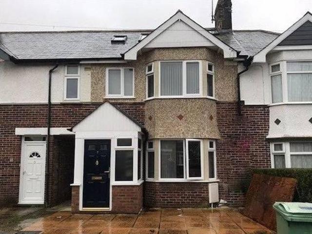 8 bedroom property for rent in Drove Acre Road Cowley Oxford OX4