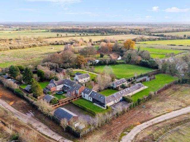 8 bedroom property for sale