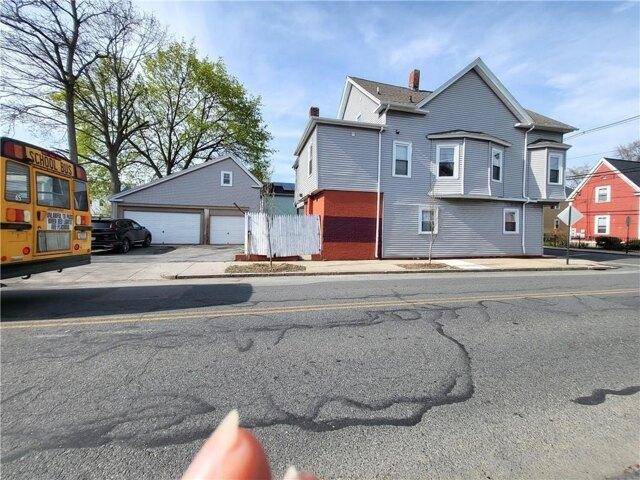 8 bedroom, Providence RI 02905 LS102592077