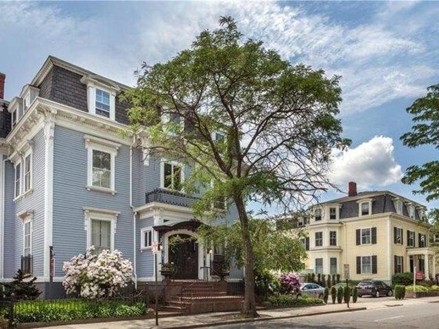 8 bedroom, Providence RI 02906 104791823