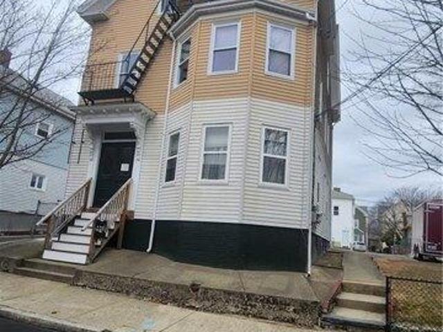 8 bedroom, Providence RI 02906 LS103020266