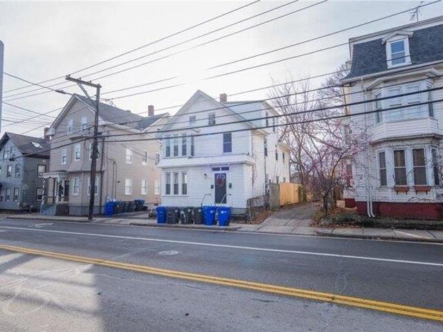 8 bedroom, Providence RI 02908 101780248