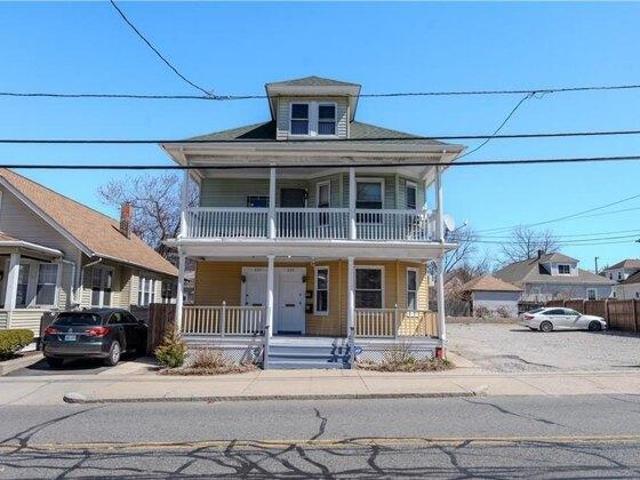 8 bedroom, Providence RI 02908 101932820