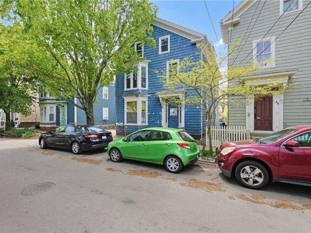 8 bedroom, Providence RI 02909 104606801