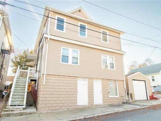 8 bedroom, Providence RI 02909 LS101801420