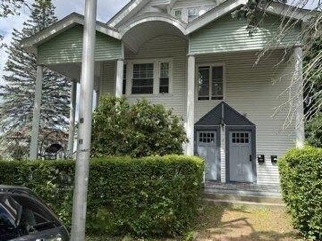8 bedroom, Worcester MA 01604 104445914
