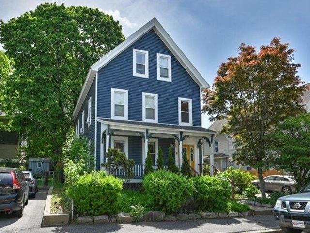 8 bedroom, Worcester MA 01610 102859627