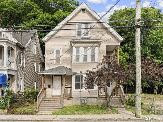 8 bedroom, Waterbury CT 06704 105122669