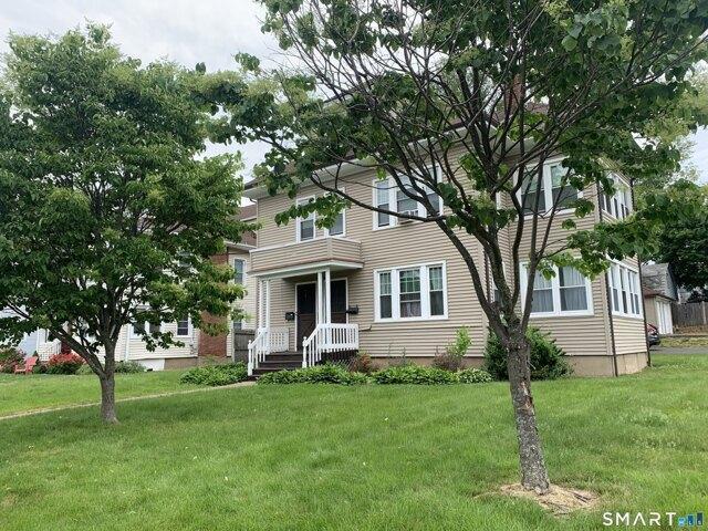8 bedroom, West Hartford CT 06119 102254536