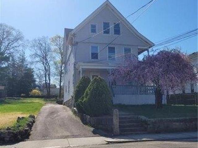 8 bedroom, Westerly RI 02891 103125357