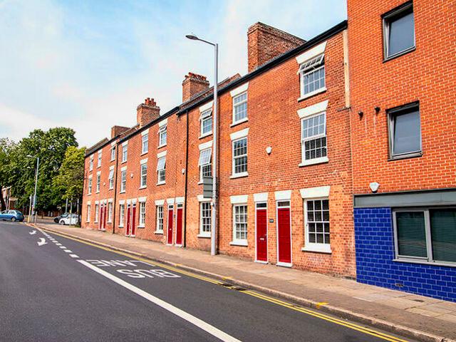 8 Bedroom Town House To Rent In, Mansfield Road, Nottingham, NG1