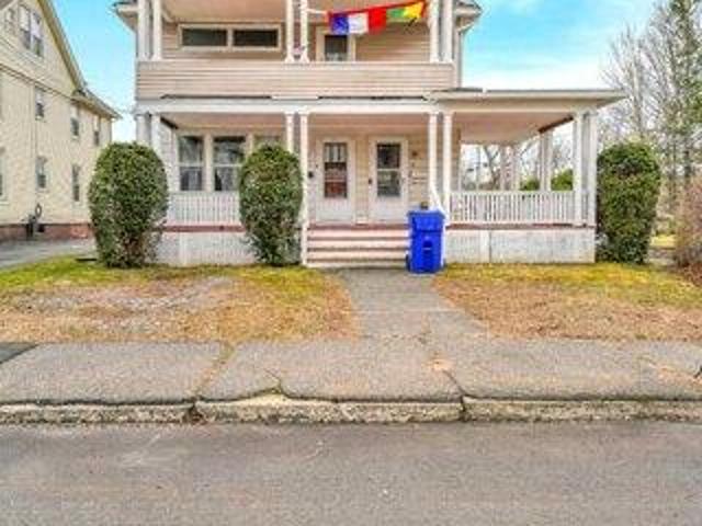 8 bedroom, Torrington CT 06790 104542283