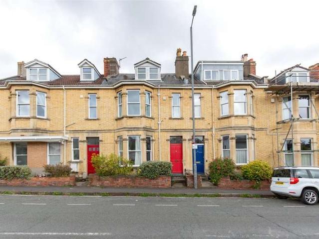 8 Bedroom Terraced House