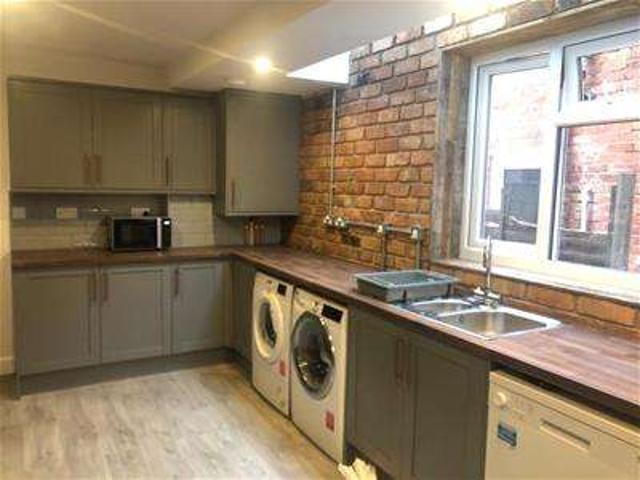 8 Bedroom Terraced House