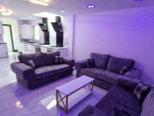 8 Bedroom Terraced House For Rent In Birmingham