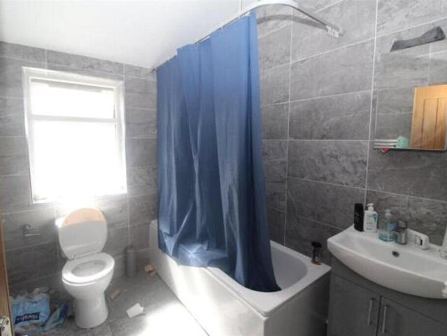 8 bedroom terraced house for rent in Brithdir Street, Cardiff, CF24