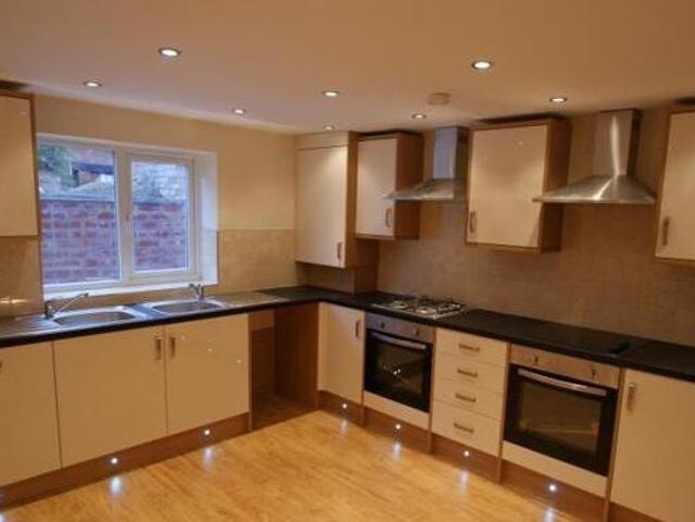 8 Bedroom Terraced House For Rent In Hyde Park