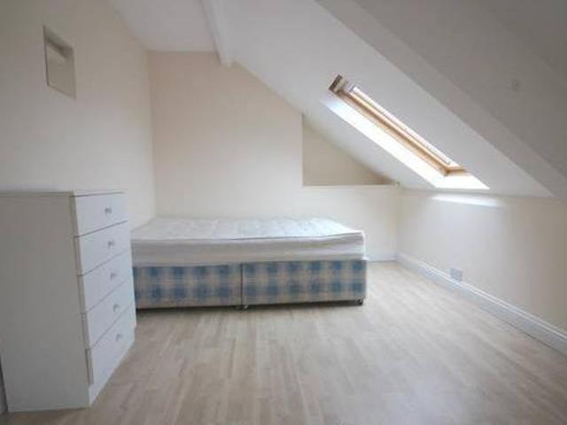8 bedroom terraced house for rent in Osborne Road Newcastle Upon Tyne NE2