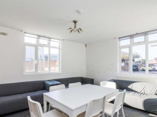 8 Bedroom Terraced House For Rent In Nottingham, Nottinghamshire