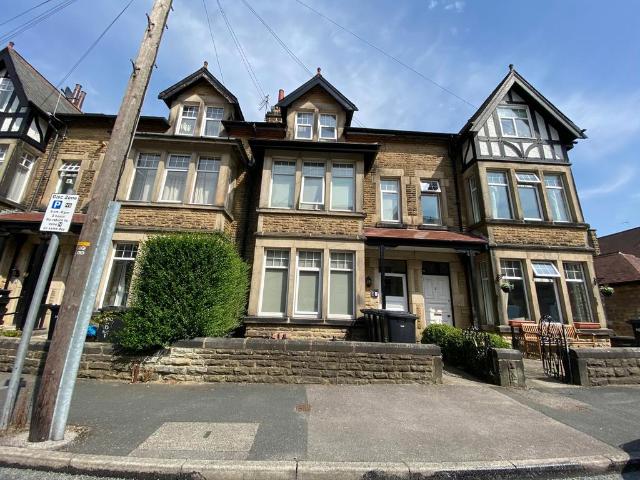 8 bedroom terraced house for sale