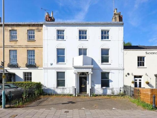 8 bedroom terraced house for sale in High Street, Cheltenham, Gloucestershire, GL50
