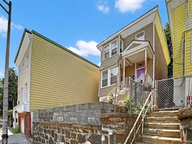 8 bedroom, Yonkers NY 10701 LS102283354