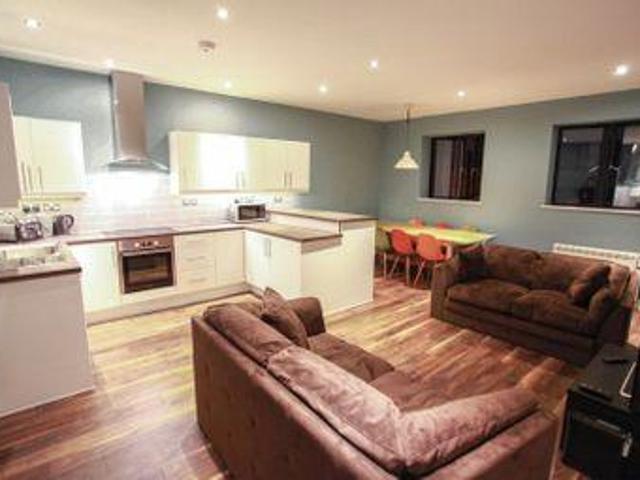8 Bedrooms Flat for rent in Duke Street, City Centre, Liverpool Available July 2019 L1