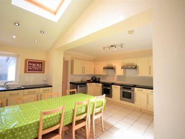 8 Bedrooms for rent in Alexander Street, Cathays, Cardiff CF24