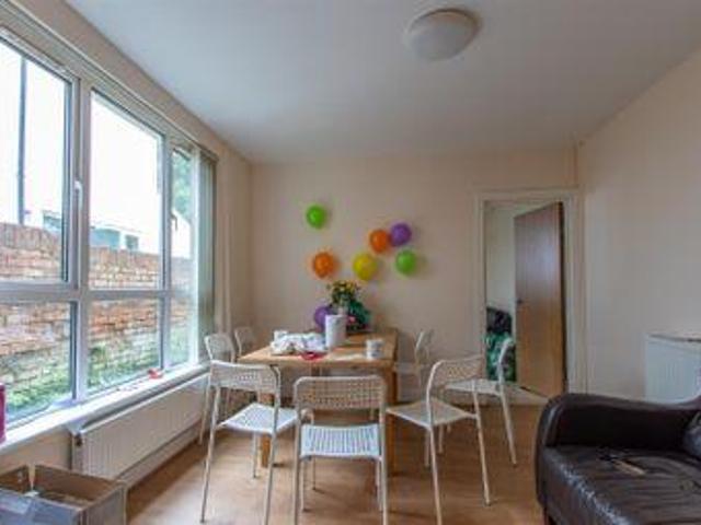 8 Bedrooms for rent in Colum Road, Cathays, Cardiff CF10