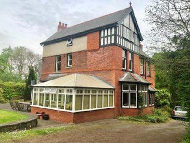 8 Bedrooms for sale in Dyffryn Road, Ammanford SA18