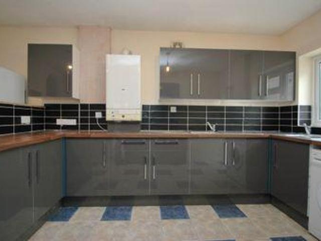 8 Bedrooms Terraced house for rent in Mundy Place, Cardiff CF24
