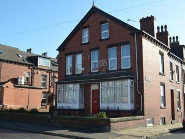 8 Bedrooms Terraced house for rent in Brudenell Road, Leeds LS6