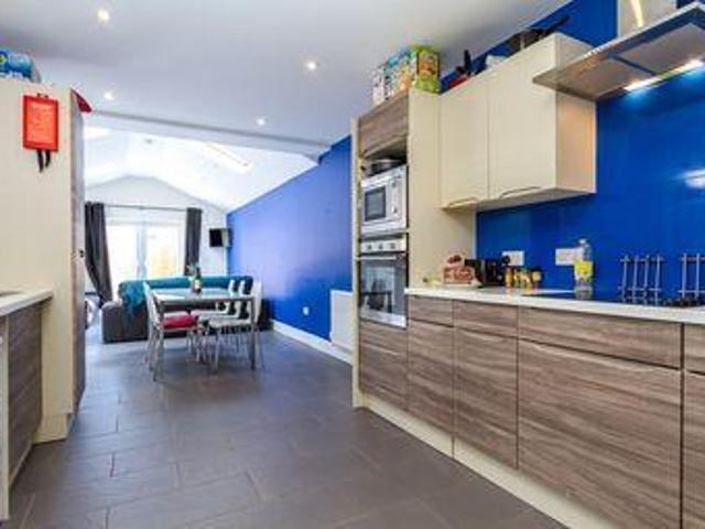 8 Bedrooms Terraced house for rent in Cathays Terrace, Cathays, Cardiff CF24