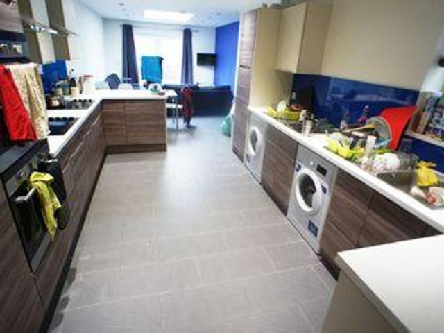8 Bedrooms Terraced house for rent in Llantwit Street, Cathays, Cardiff. CF24