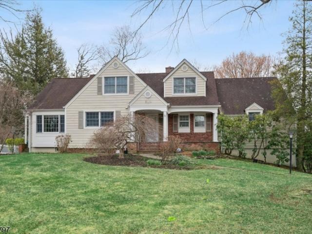 8 Bennington Rd
