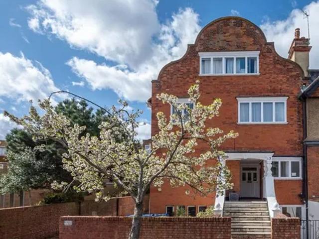 8 Berkeley Place, London, SW19 4NN, United Kingdom | 1 bed apartment for rent #105345303 | Rentberry