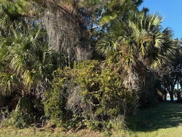 8 Bill Ct, Palm Coast, FL 32137 | MLS #FC314696 | Compass
