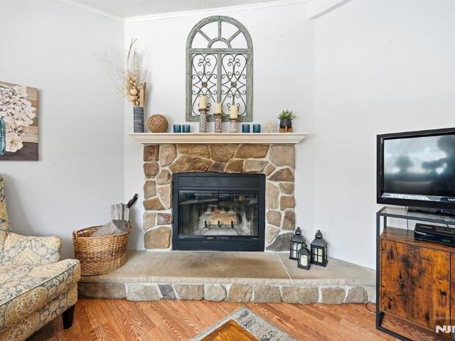 8 Bordeaux Terrace