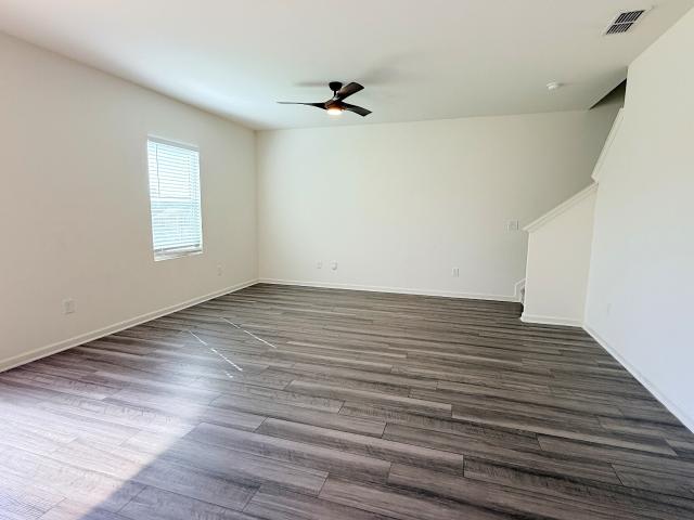 8 Borland Road
