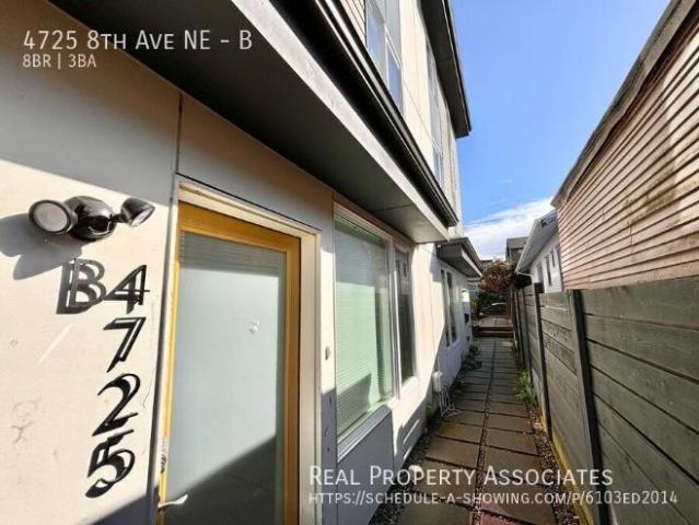 8 Br, 3 bath, Single Family 4725 8th Ave NE