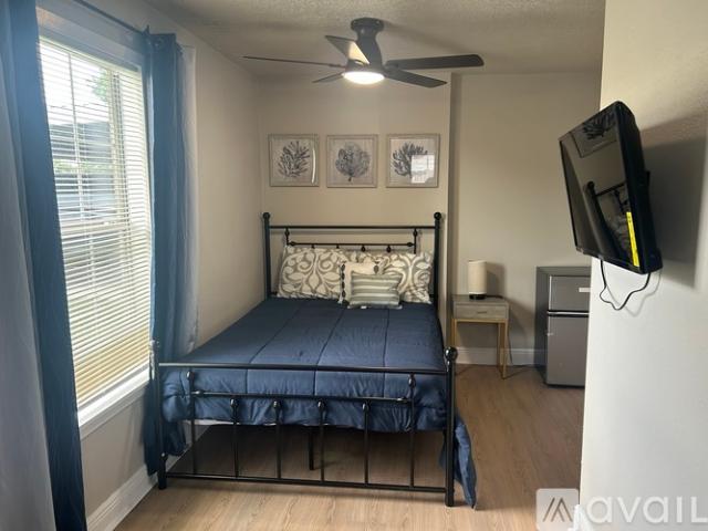 8 BR, 3 BA Apartment 523 Cresline St, Houston, TX 77076