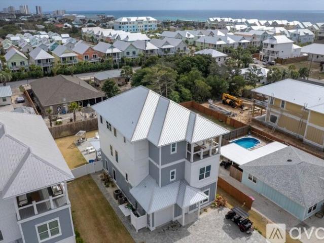 8 BR, 7 BA Apartment 503 Albatross St, Panama City Beach, FL 32413