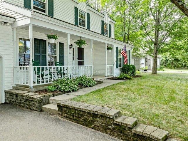 8 Brownell Dr, Essex Junction, VT 05452
