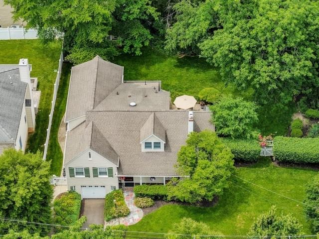 8 Cummings St