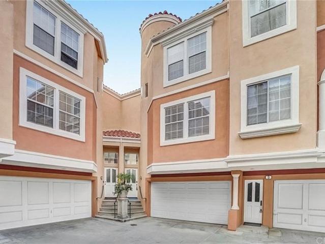 8 Cuzzano Aisle, Irvine, CA 92606